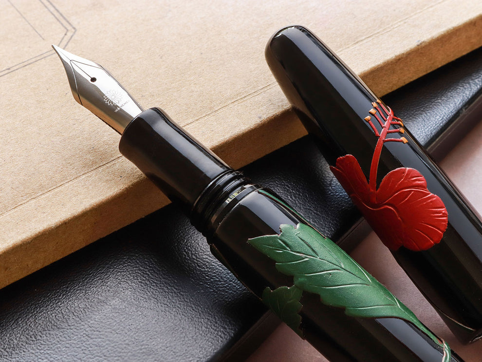 Dream Pen Tsuikin Hibiscus - Urushi Black Fountain Pen | Wancher Pen