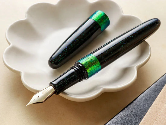 Dream Pen Tamamushi Wing Maki-e - Taishi no Yume Fountain Pen | Wancher Pen